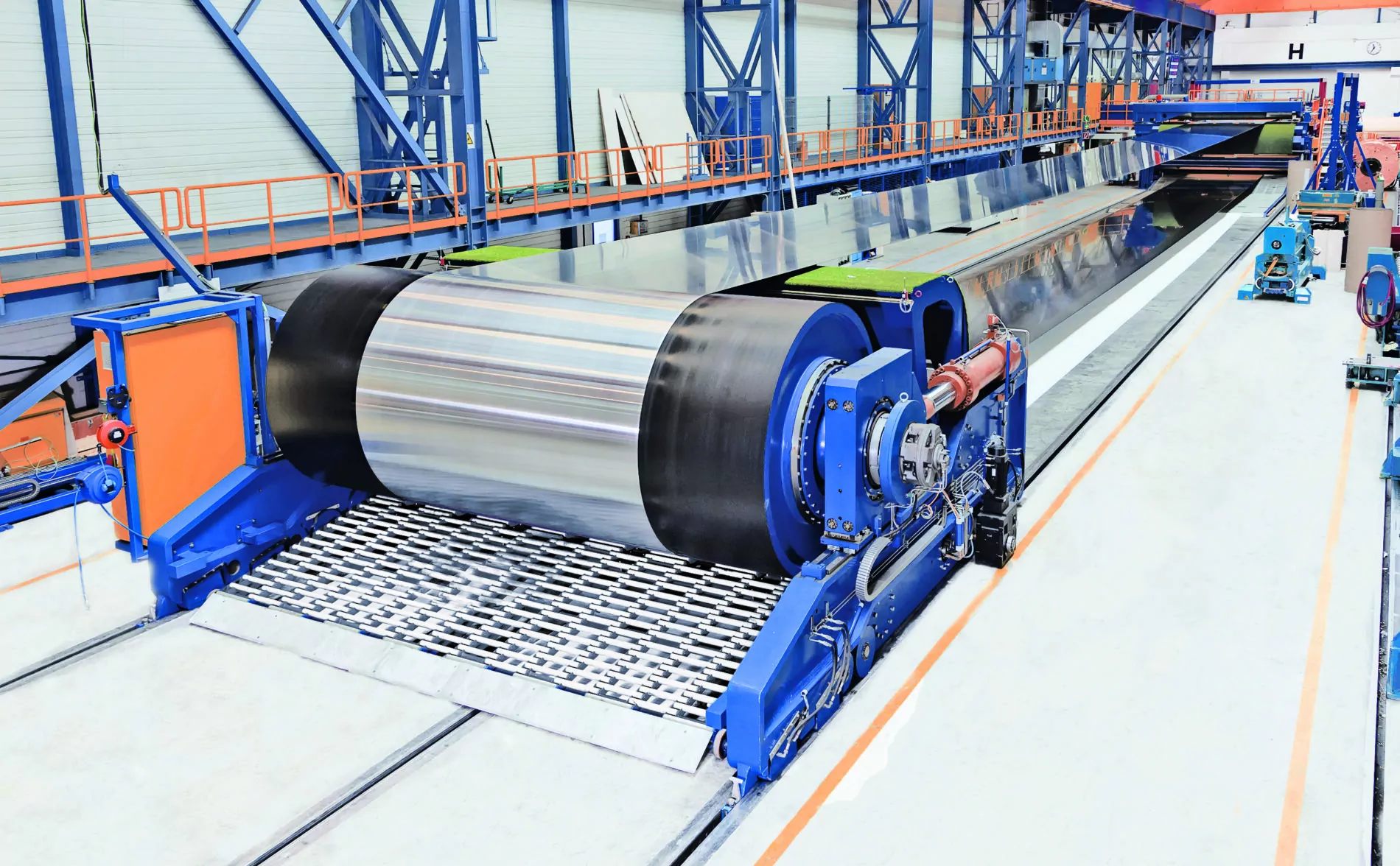 Steel belts: stainless & customized - Berndorf Band Group